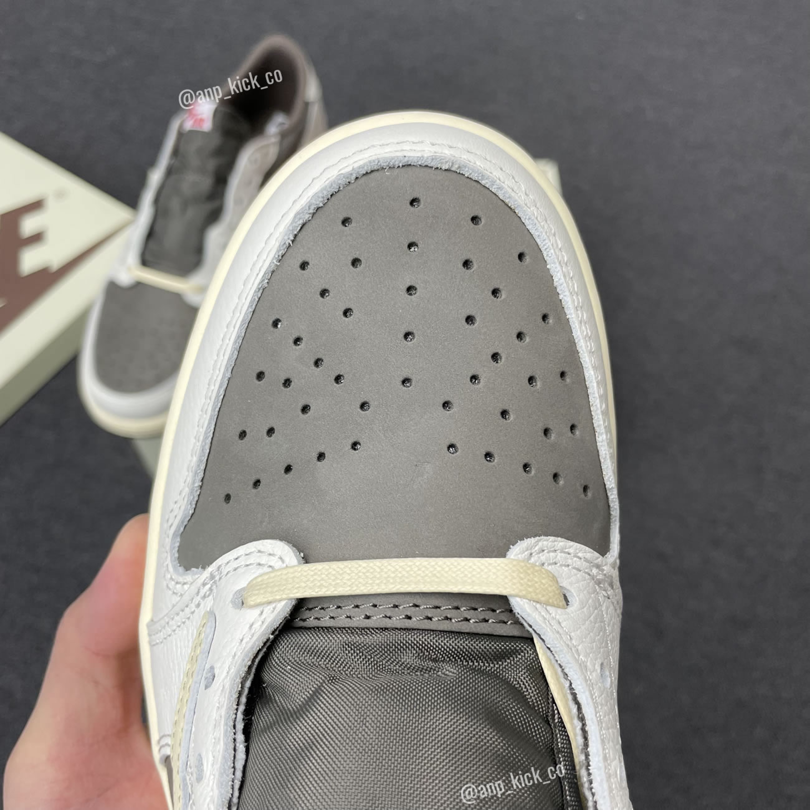 Travis Scott x Air Jordan 1 Low OG "Reverse Mocha" DM7866-162